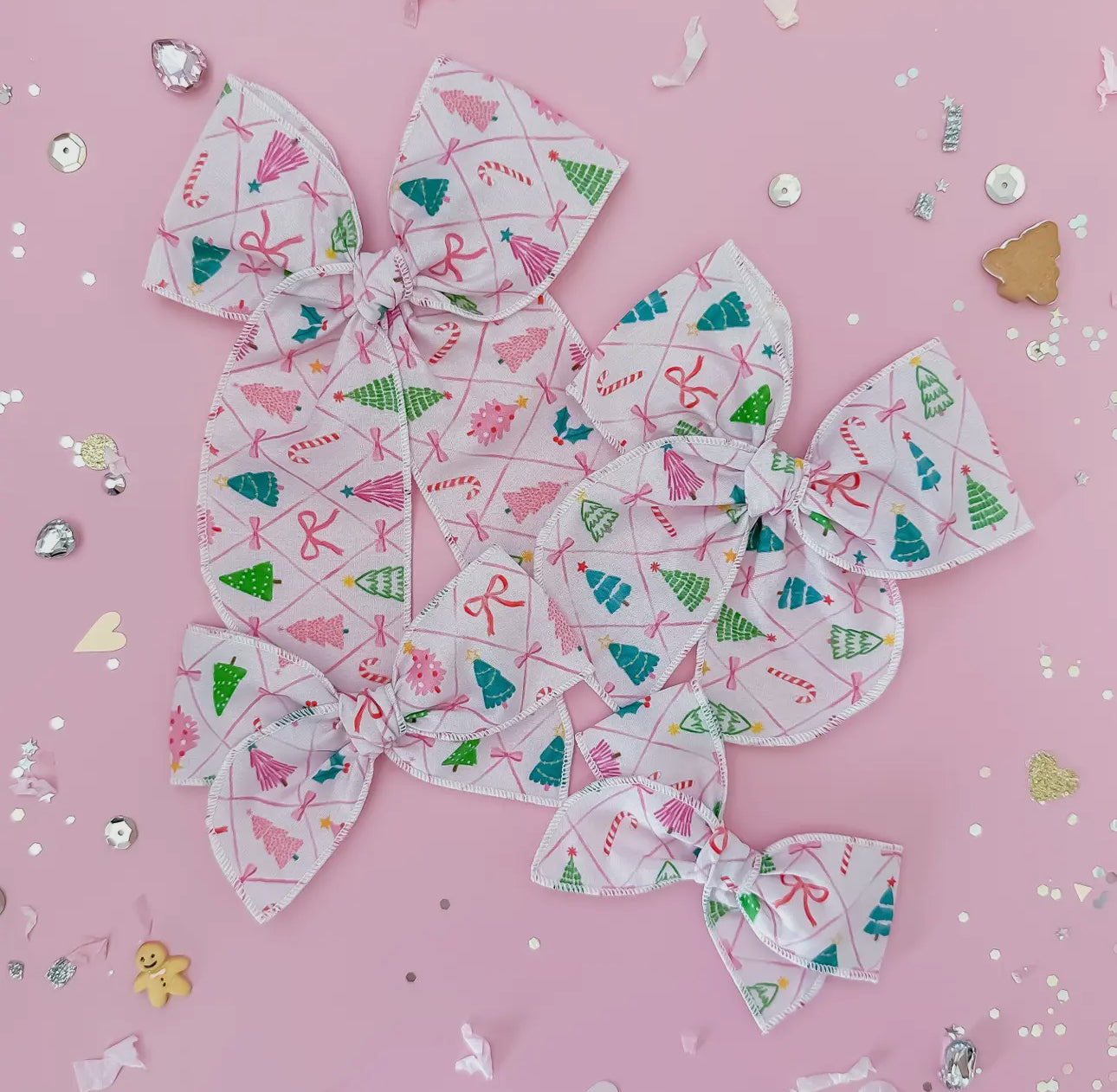 Girly Christmas Tree Sailor Bow – Avery+Finn Co.